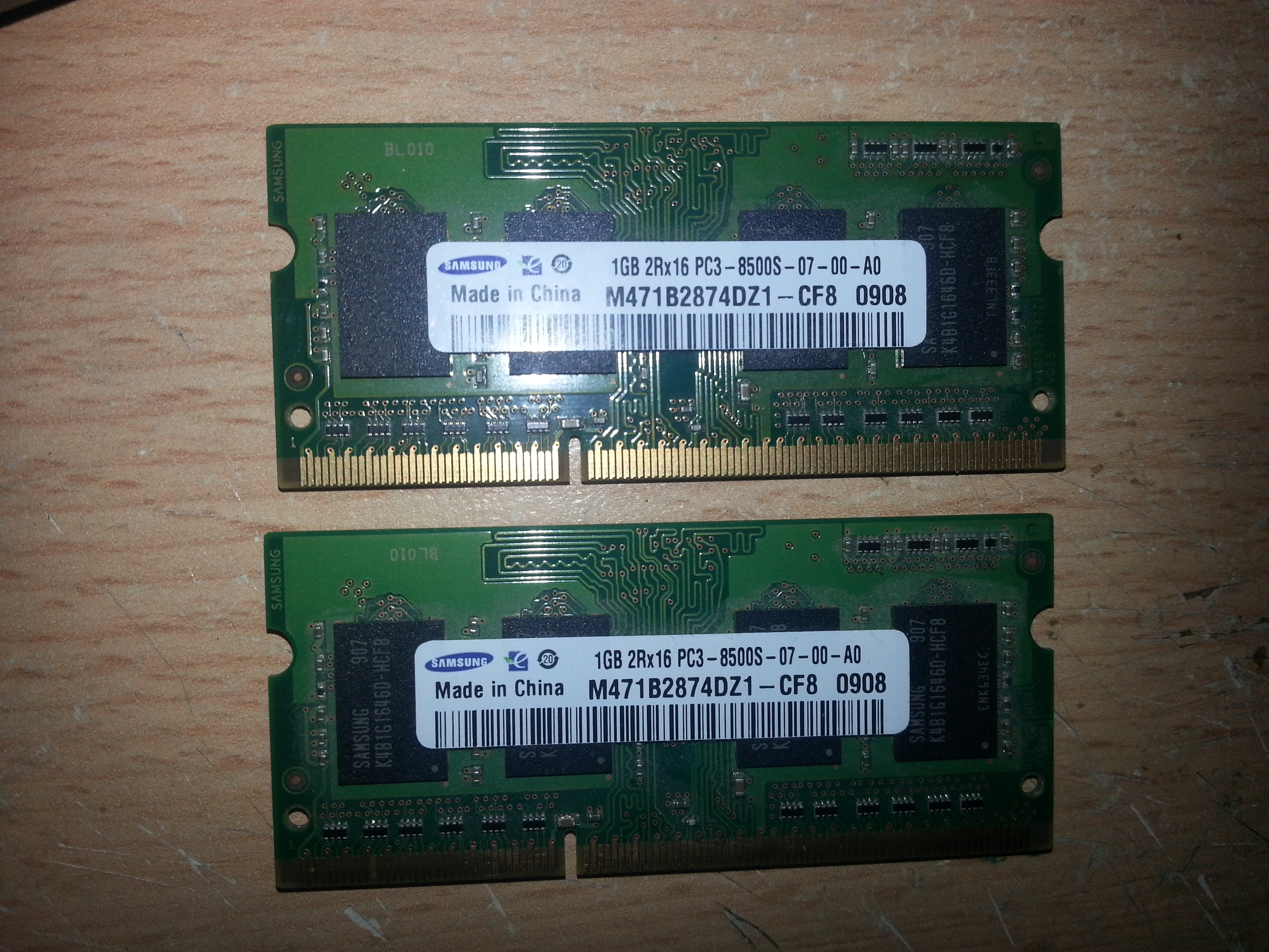 [Kupię] Dysk SATA i ram DDR2 do laptopa - elektroda.pl