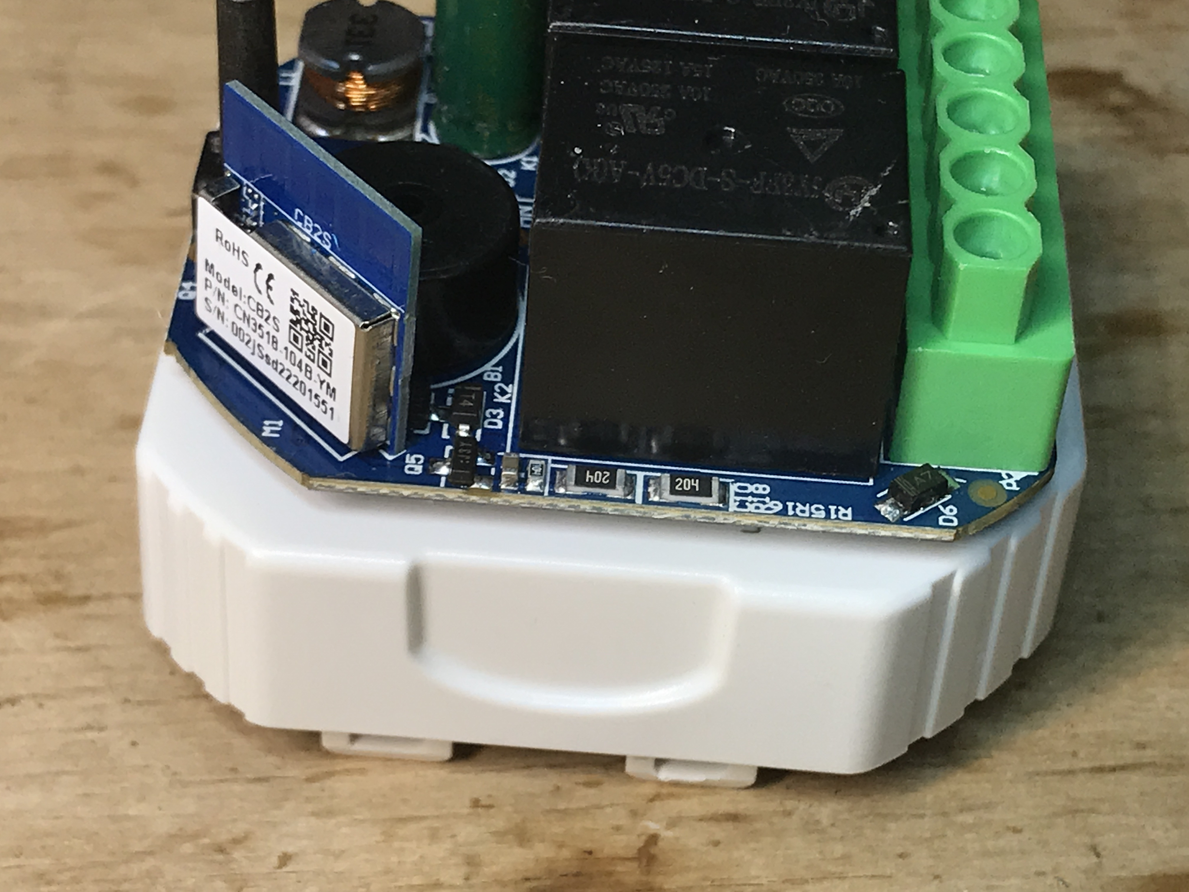 [CB2S/BK7231N] Double relay module with additional buzzer Woox R7279