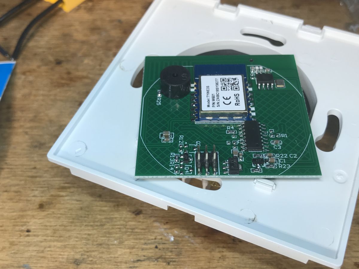 Zmiana firmware ESP8266 dla smart włącznika światła Appio 1 Gang Switch ...