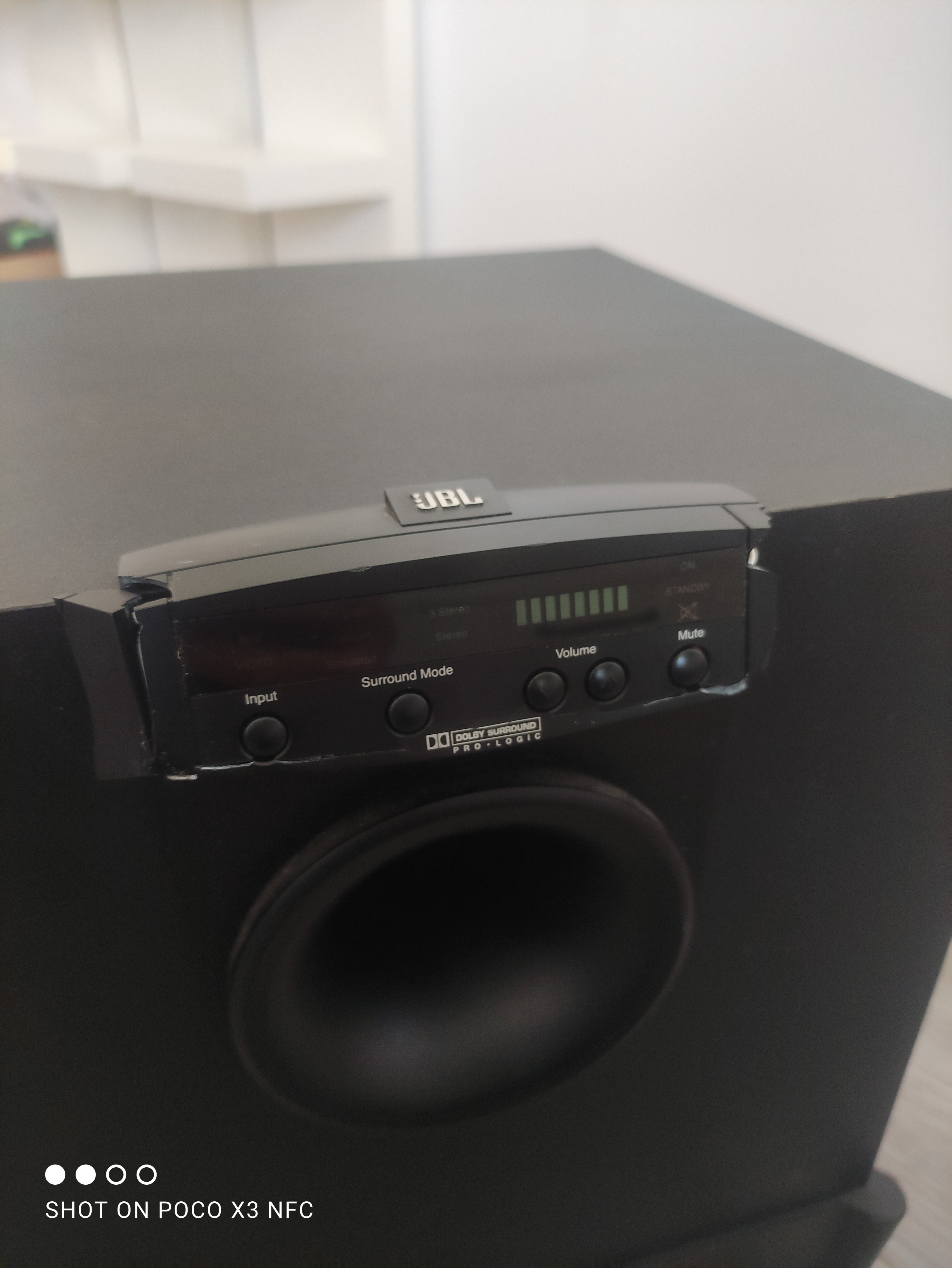 JBL sub 300 czy wzmacniacz będzie działał bez kontrolerów do głośności ...