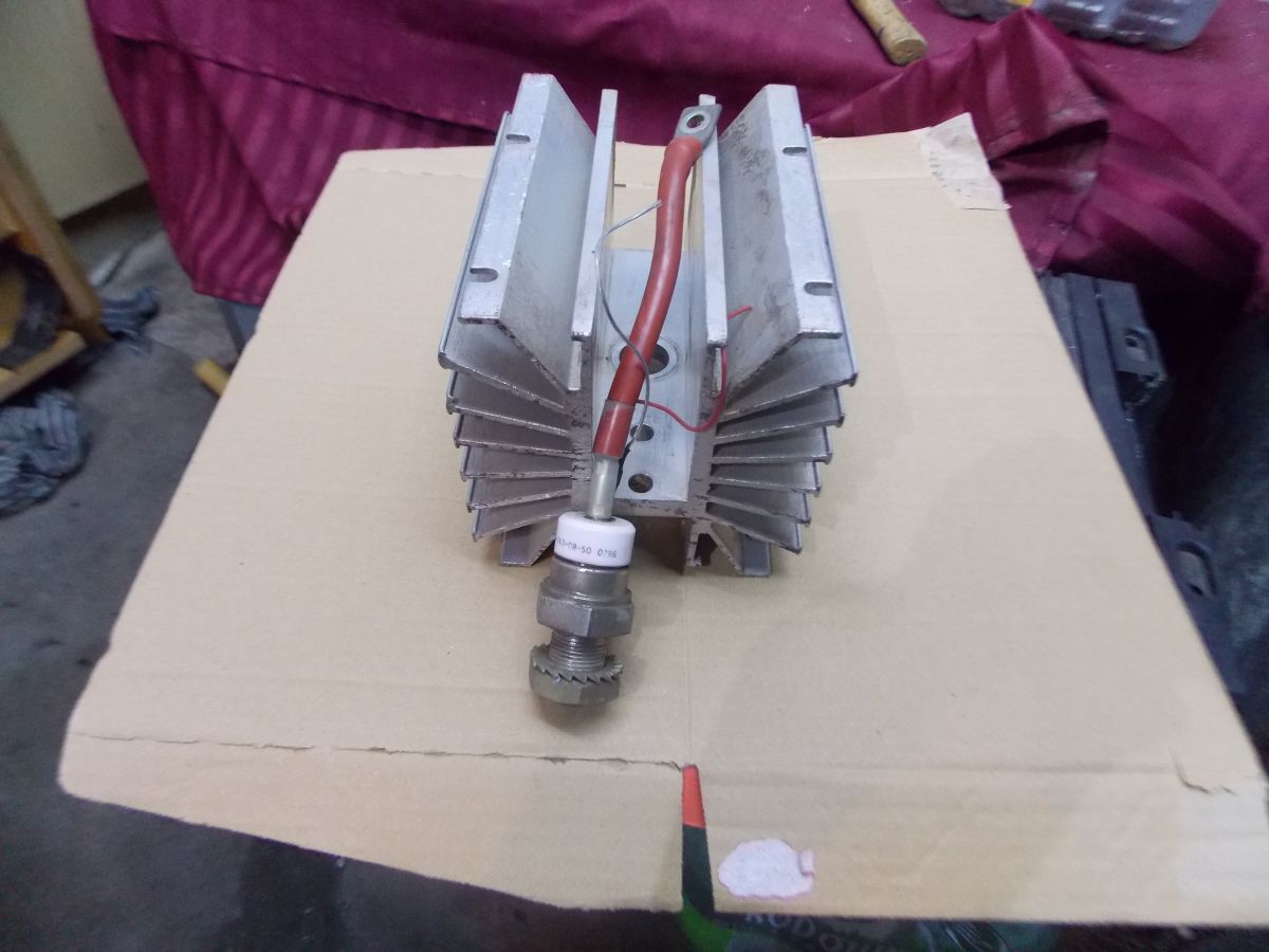 [Sprzedam] Sprzedam tyrystory T61-04-50 - elektroda.pl