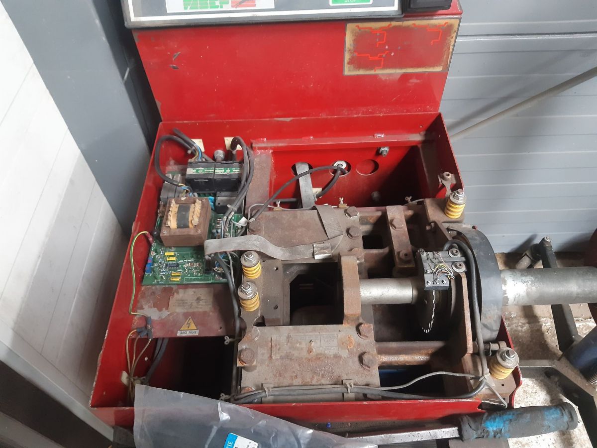 Wyważarka Balatron 94 - uruchamia się, jednak wynik zawsze wynosi "0"