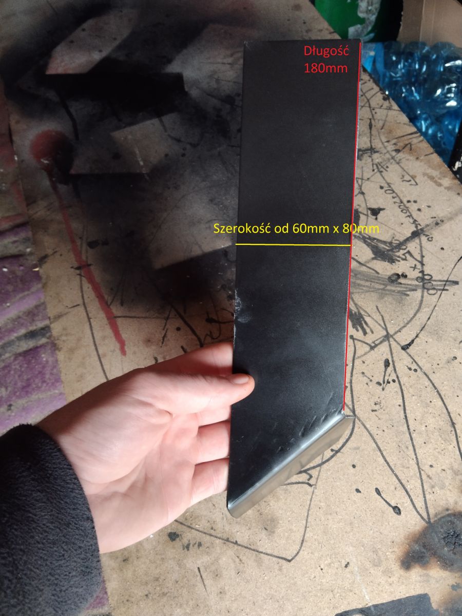 Pomoc w zwymiarowaniu i wycięciu elementu z blachy 2mm: widok z góry ...