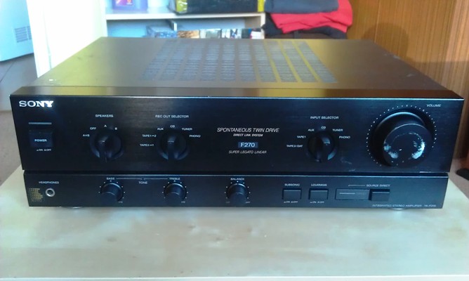 [Kosz] [Sprzedam]Wzmacniacz mocy stereo Sony TA-F270 i CD karuzela Sony ...