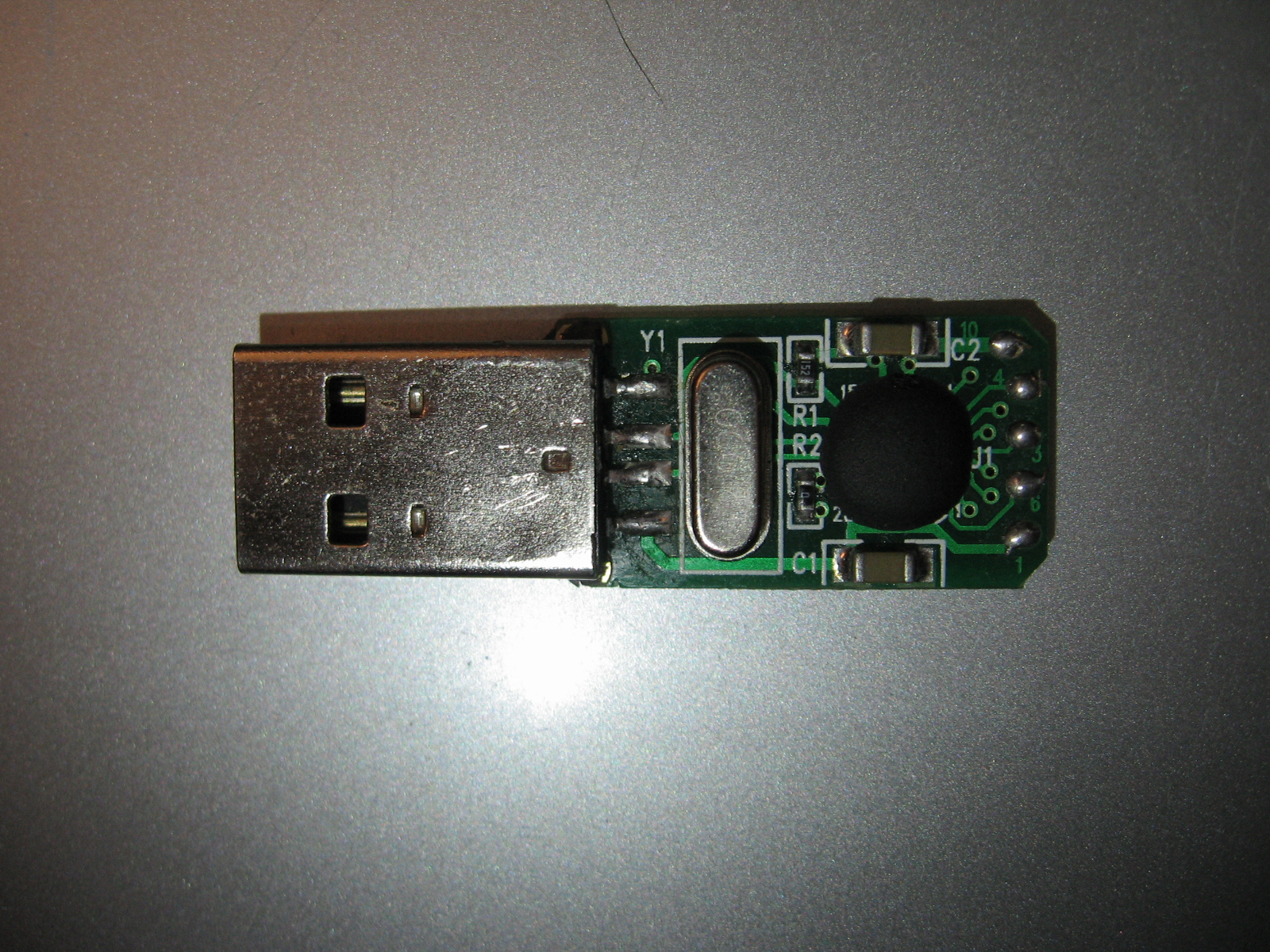 Jak zidentyfikować piny TX i RX w przejściówce USB-UART do Sagem myX-7?