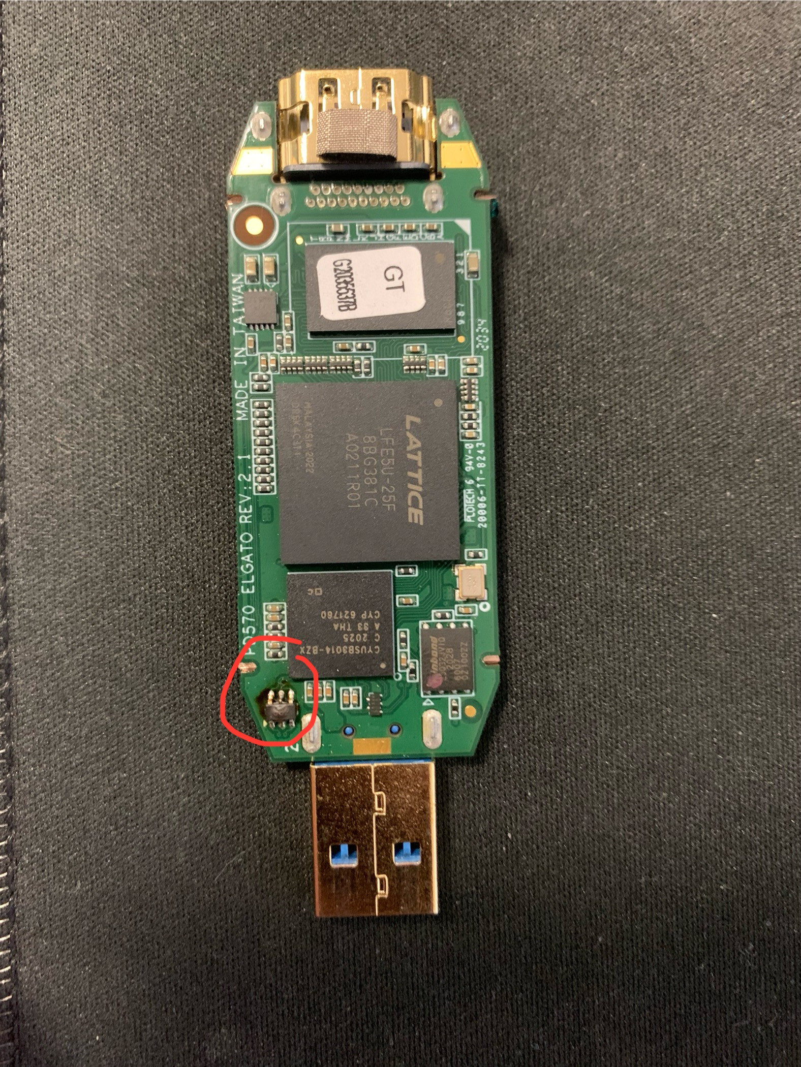 Identyfikacja spalonego elementu 602 w elgato cam link 4k