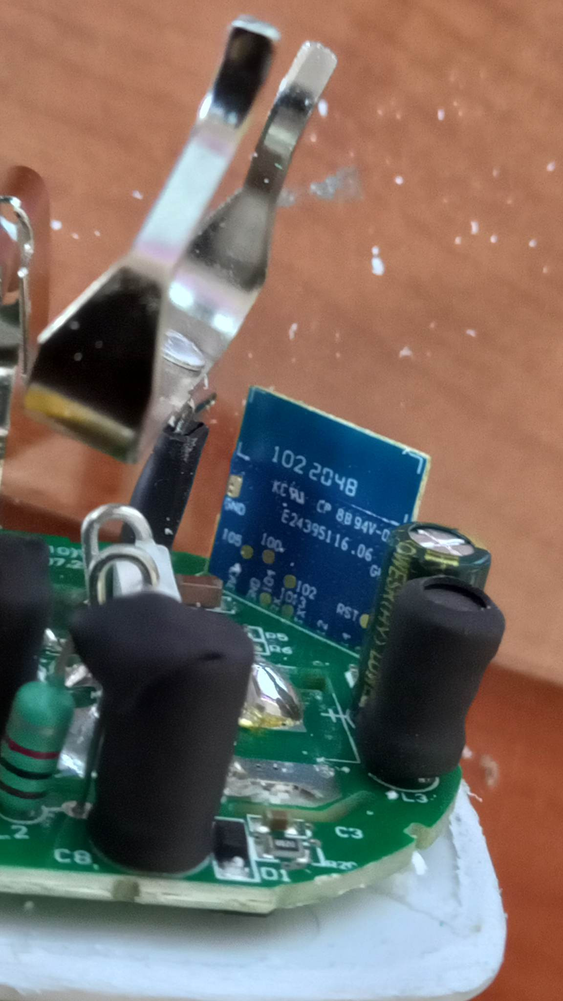 [TYWE2S] Ezviz CS-T30 10A EU (WG08(10)V1.4) brute-force teardown