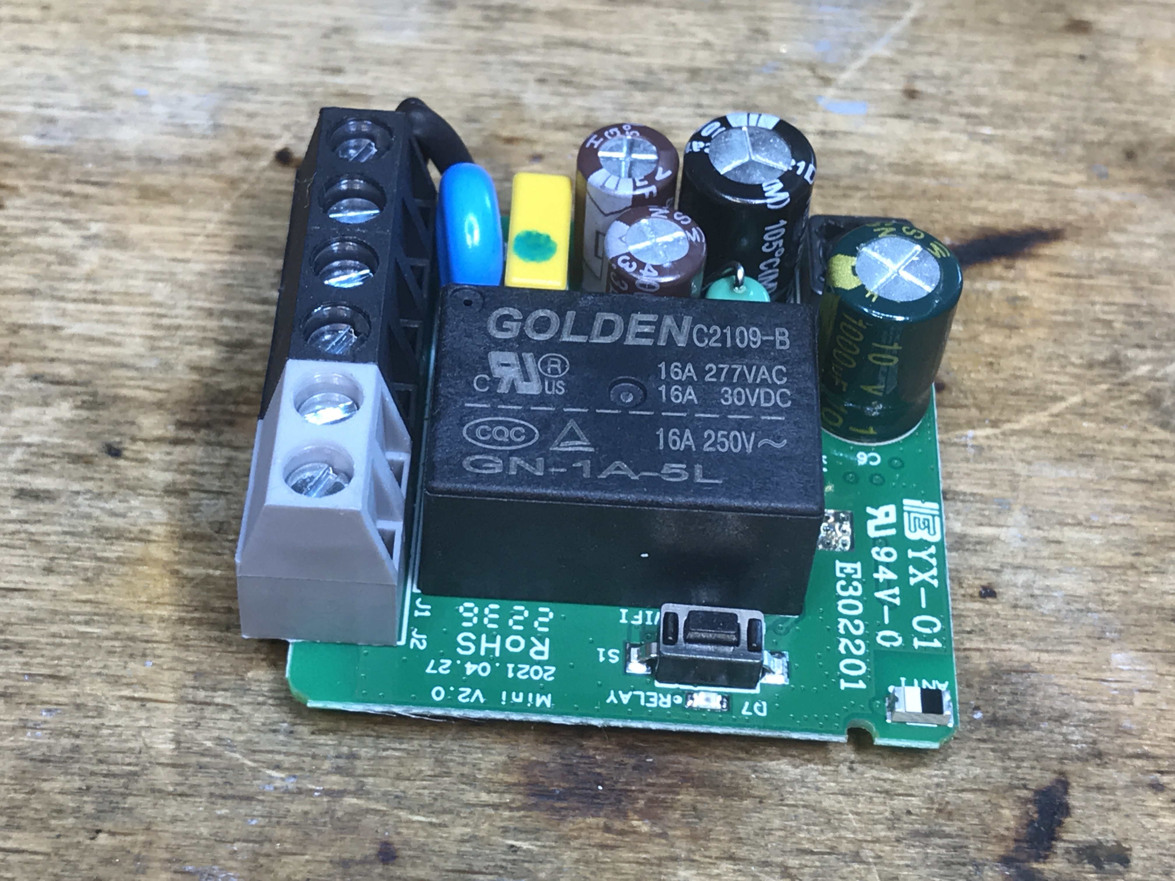 [ESP8266] Sonoff Mini R2 - klasyczny przekaźnik sterowany przez WiFi