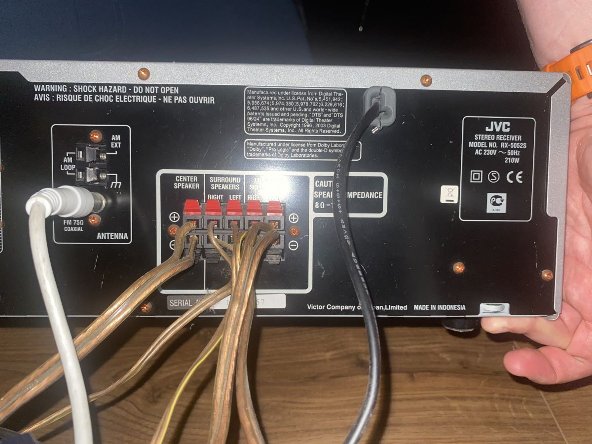 [Rozwiązano] Jak podłączyć Edifier T5 do amplitunera JVC RX-5052S? Brak ...