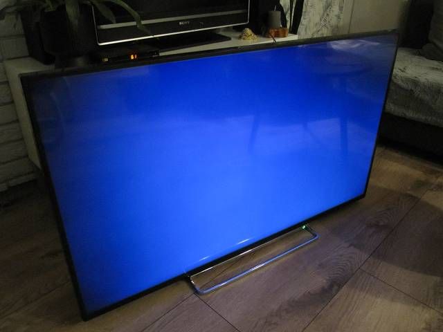 [Rozwiązano] TOSHIBA 49U6763DG - po włączeniu jednolity niebieski ekran ...