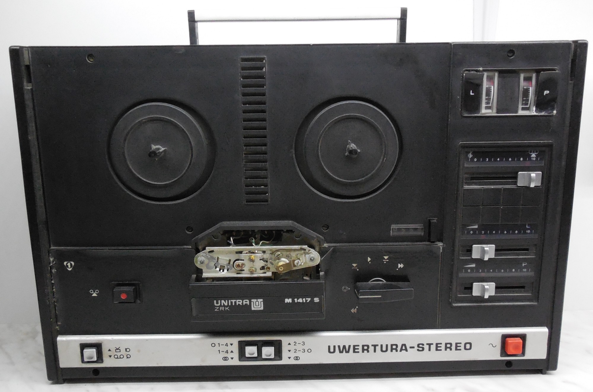 [Sprzedam] Unitra ZRK M-1417S Uwertura Stereo działa!