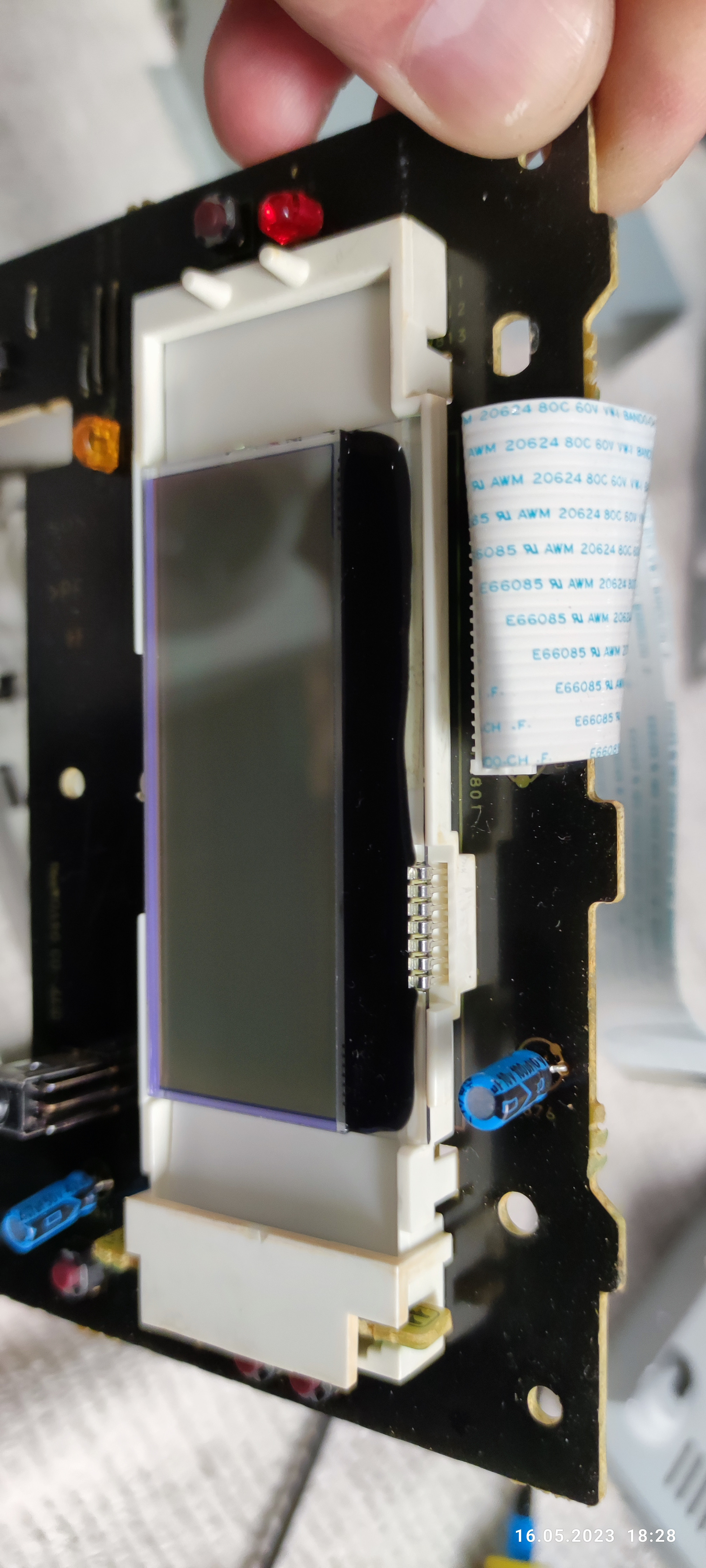 [Rozwiązano] Sony HCD M10 (CMT M100MD): Poprawa kontrastu wyświetlacza ...