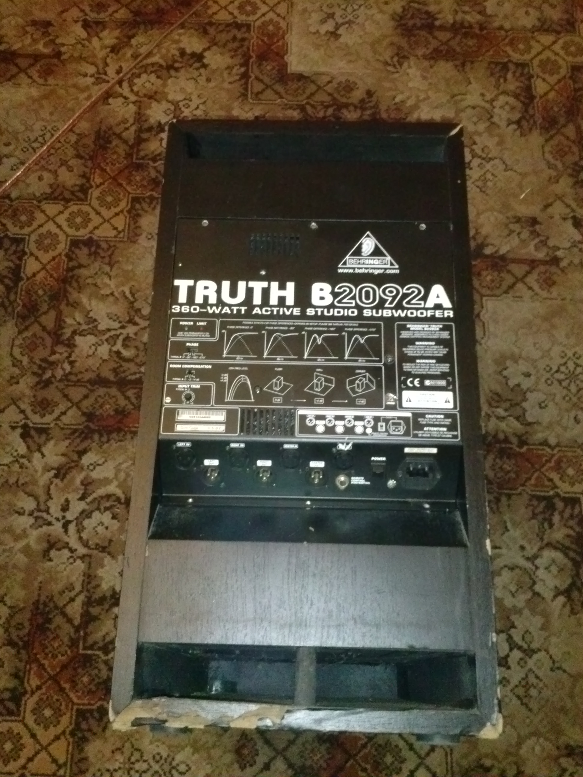 [Sprzedam] Behringer Subwoofer Truth b2092A - elektroda.pl